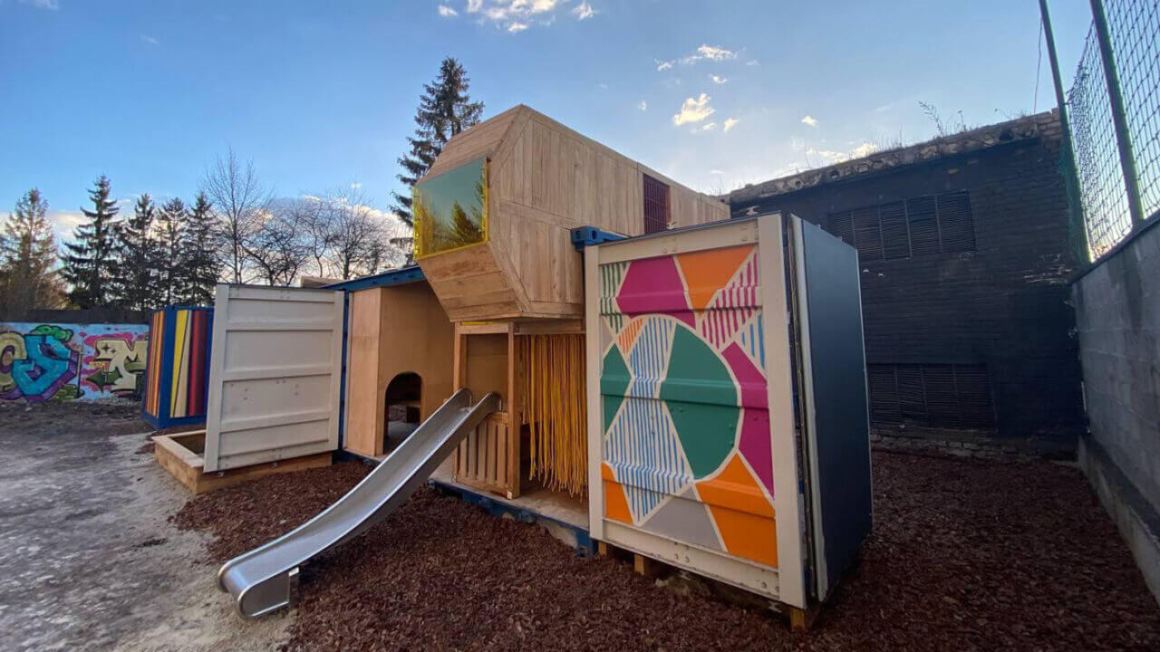 Outdoor Archive - More Sports. More Architecture.